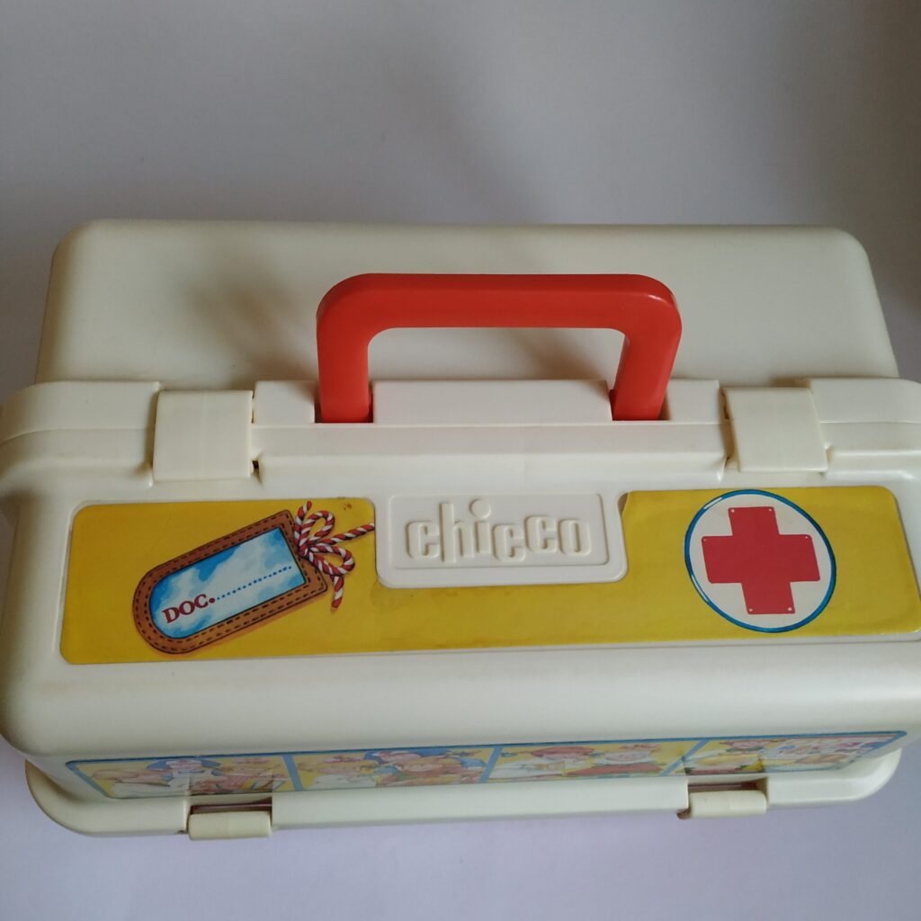 Vintage Dokters Koffer van Chicco - Queens Vintage