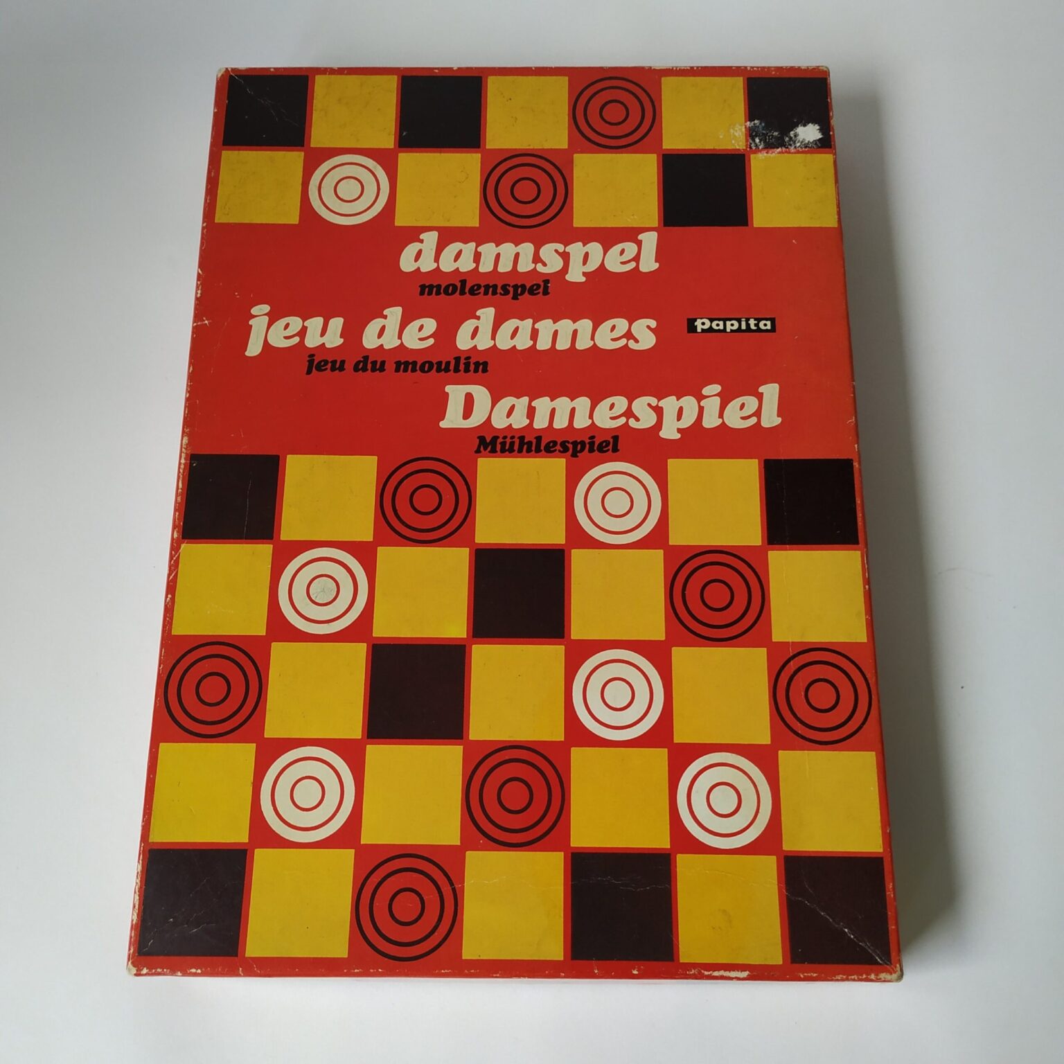 Vintage Damspel - Bekijk het bij Queens Vintage